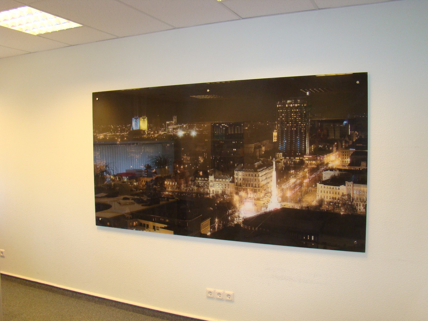 Stikla gleznas - ar Jūsu bildem. Forša ideja dāvānam.